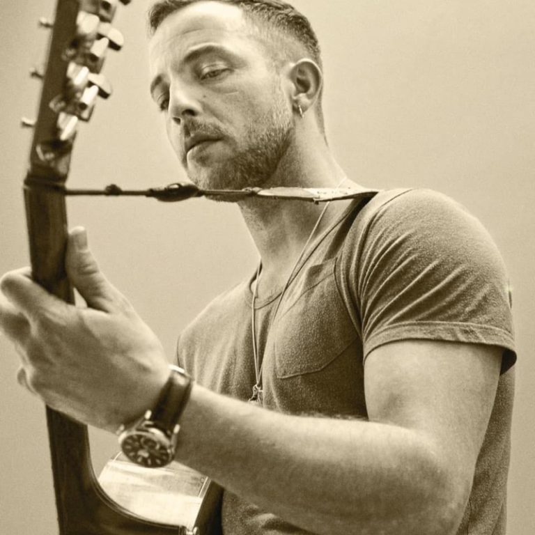 JAMES MORRISON il 15 marzo un concerto sulla neve delle Dolomiti! Info ...