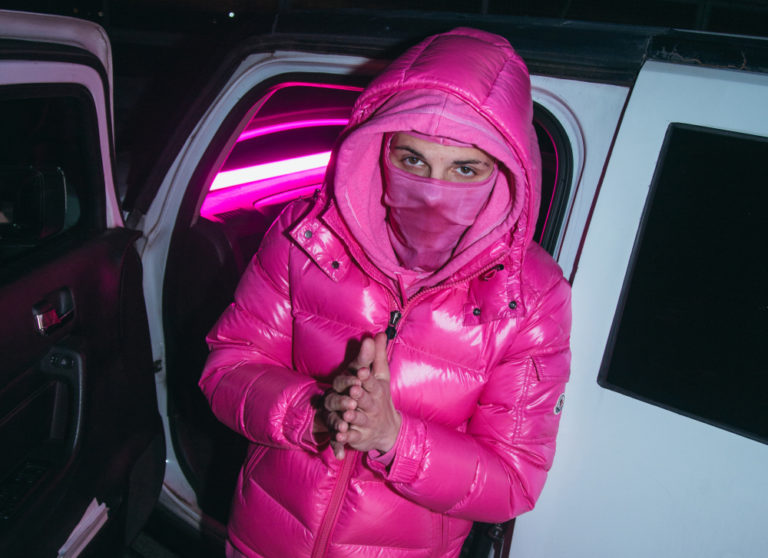 RHOVE ascolta il nuovo singolo "SHAKERANDO" - Newsic.it