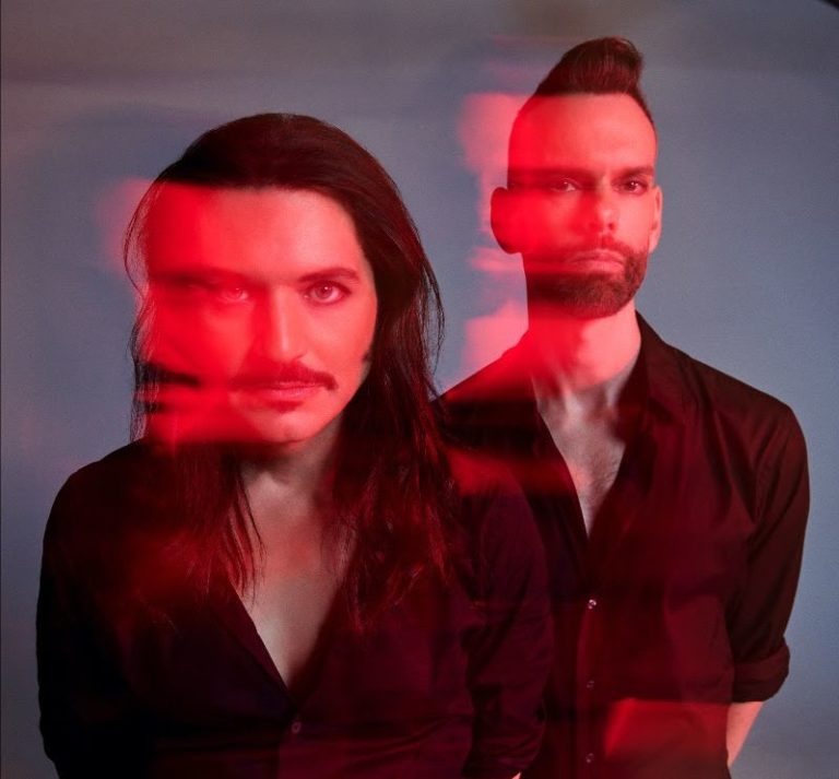 PLACEBO: esce oggi la cover di “Shout” dei Tears For Fears [Ascolta il brano] - Newsic.it