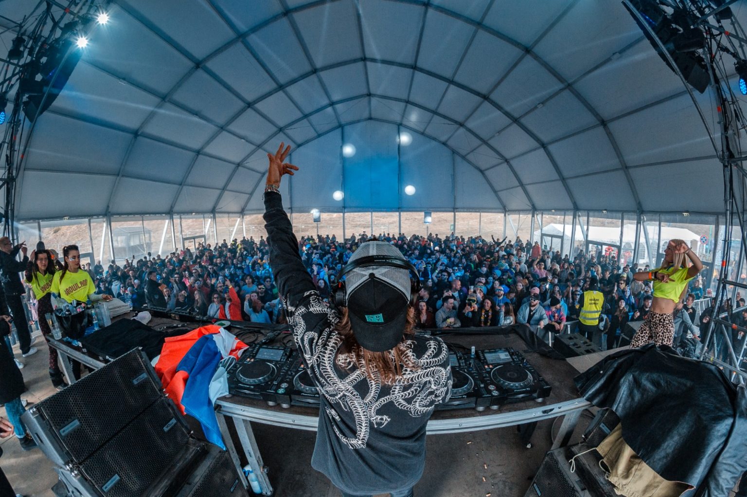 SNOWLAND MUSIC FESTIVAL a Livigno con FABRI FIBRA, SVEN VÄTH e STEVE ...